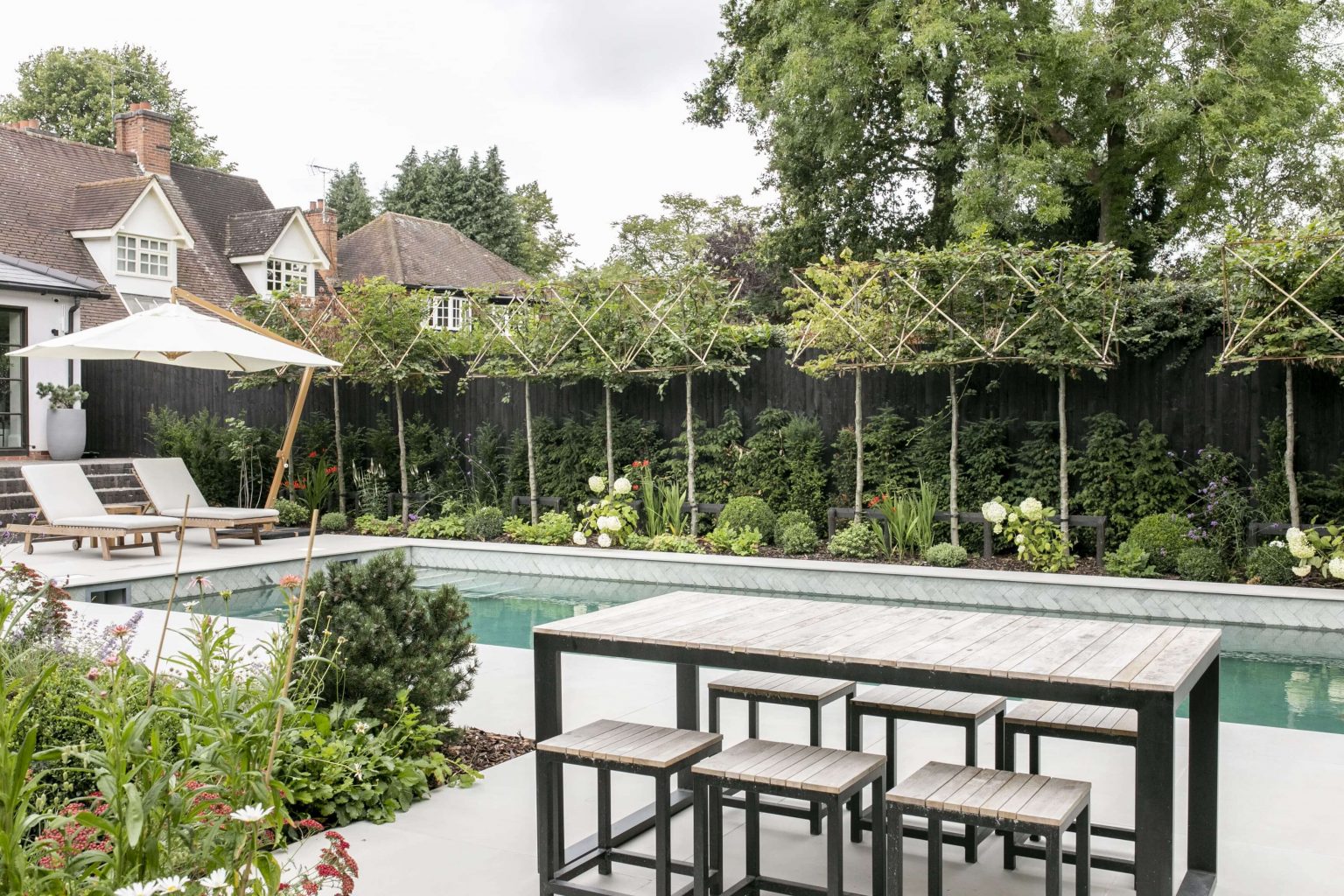 Contemporary garden design - Isola Garden Design
